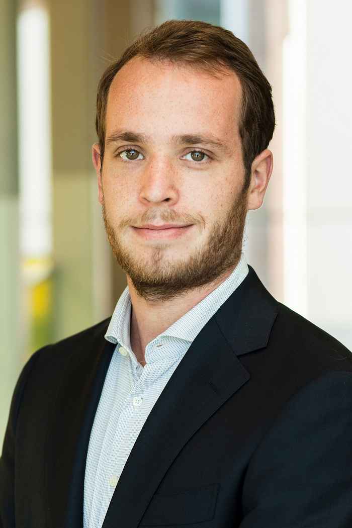 ABS PhD student takes to the streets with '1.5 metres monitor ...